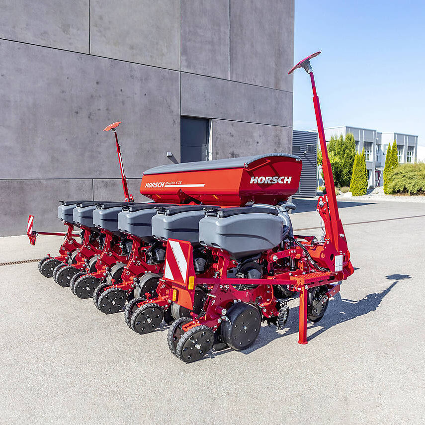 气动精密播种机 - Maestro TX series - HORSCH Maschinen GmbH/豪狮 - 拖拉机悬挂 / 三点悬挂 / 带施肥机